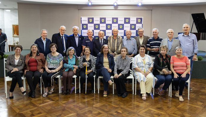 AFPESP homenageia servidores com mais de 50 anos de quadro associativo ...